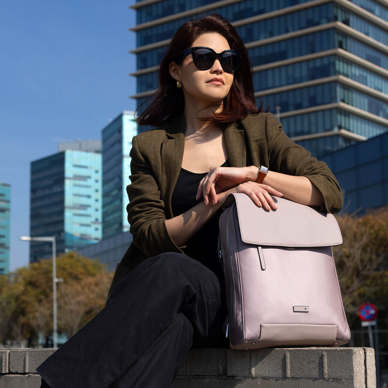 Zalia 3.0 Hátizsák lehajtható füllel 14.1" Pink | Samsonite Magyarország